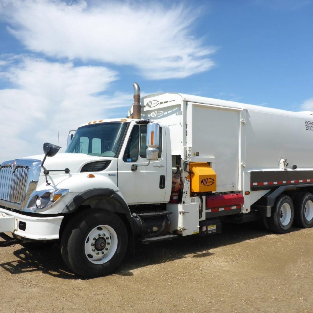 Mini Mack | Phantom Garbage Pickup Services Ltd. | Central Alberta ...